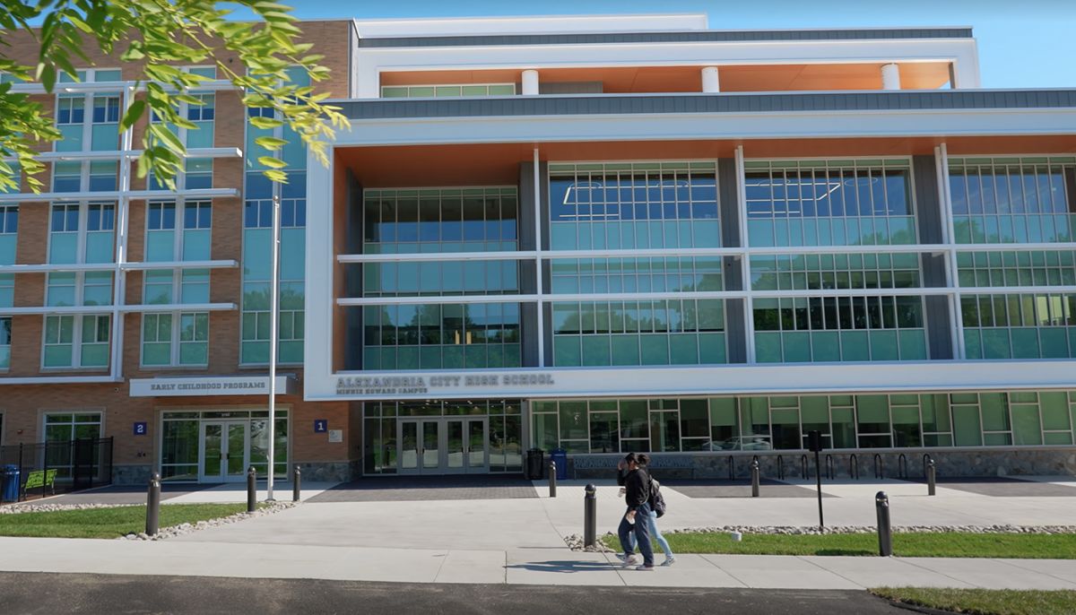 VSBA Awards ACHS Minnie Howard Campus with Silver Design Award | stories