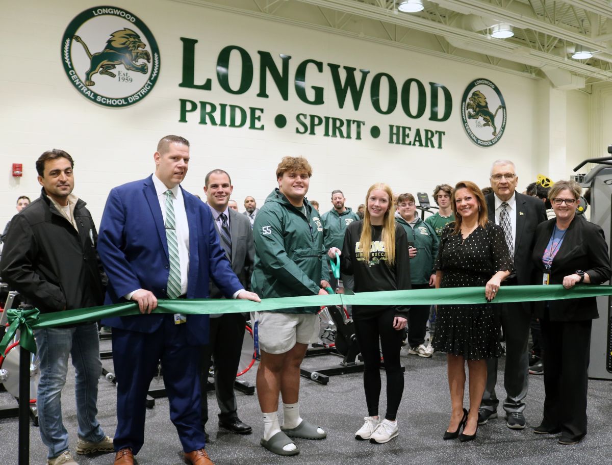 Longwood Central School District Unveils New High School Fitness Center ...