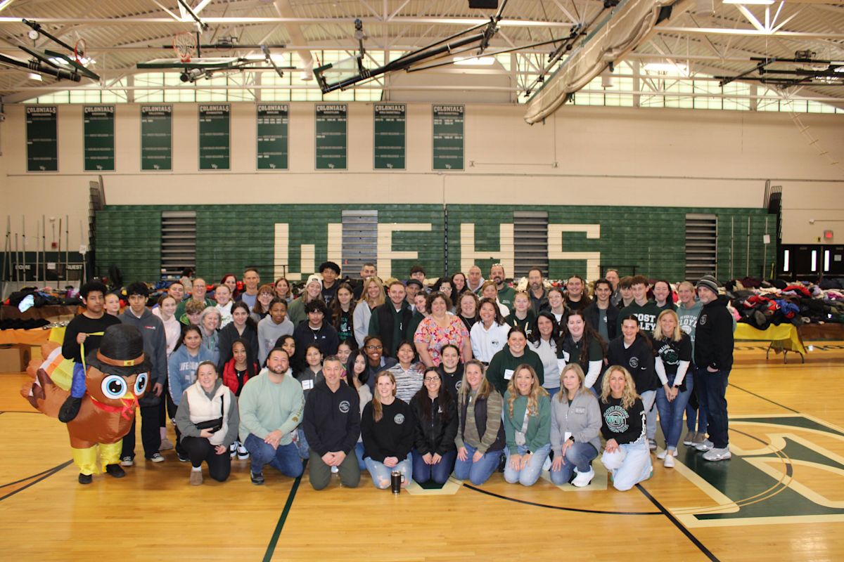 WFUT Hosts Second Annual 1,000 Coat Giveaway | News Post