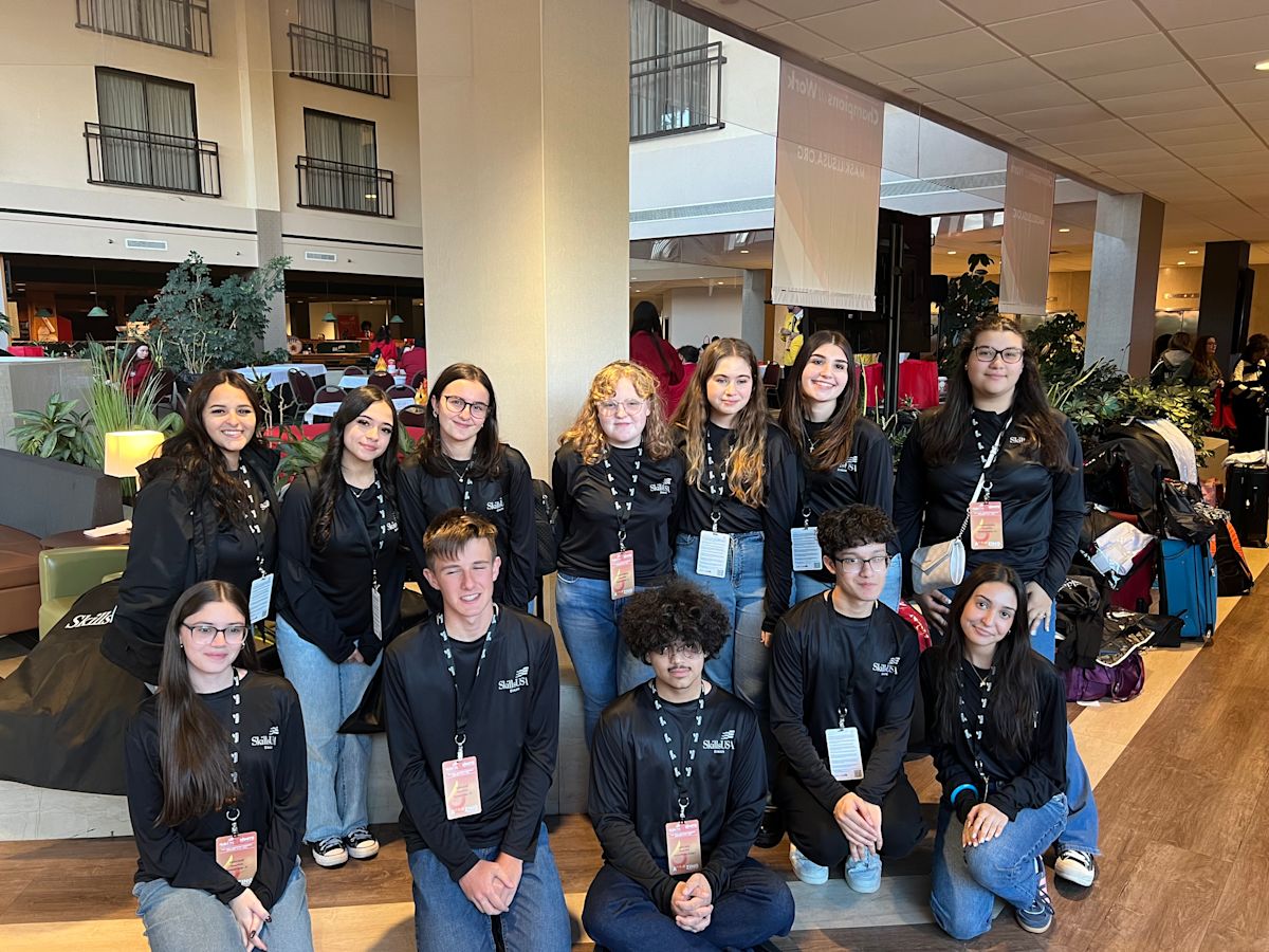 Diman students receive SkillsUSA Leadership awards | Diman News