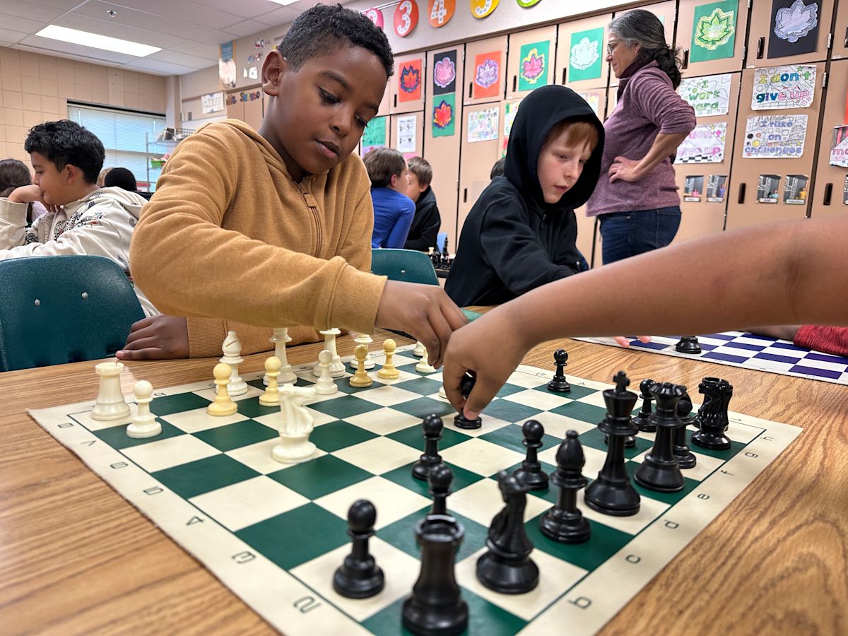 District 191 chess tournaments are Dec. 14 | Post - Burnsville-Eagan ...