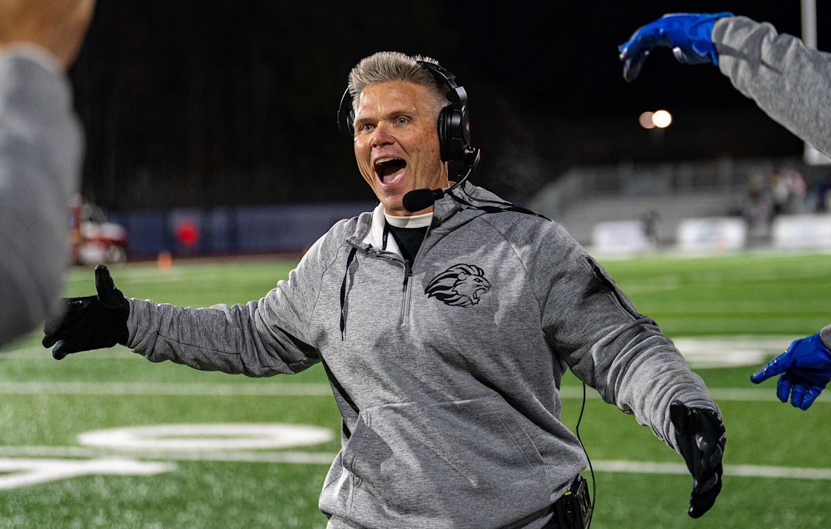 Follow Football Playing for a State Championship | News Details