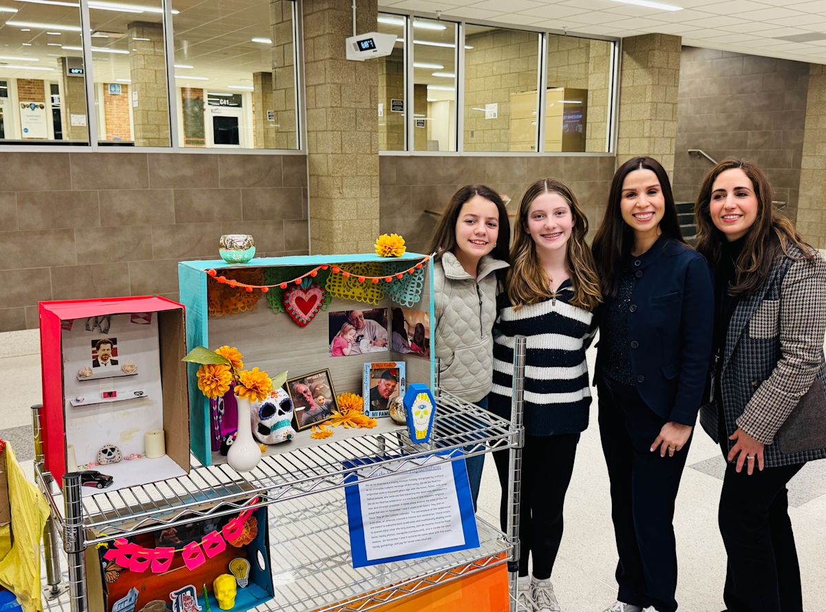 ELD Department Hosts Vibrant Multilingual Family Event | News Post Page