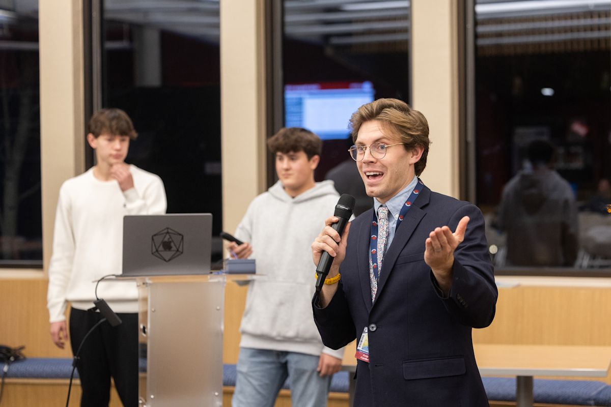 Second Annual Pitch Competition Rewards Student Entrepreneurs | Campus ...