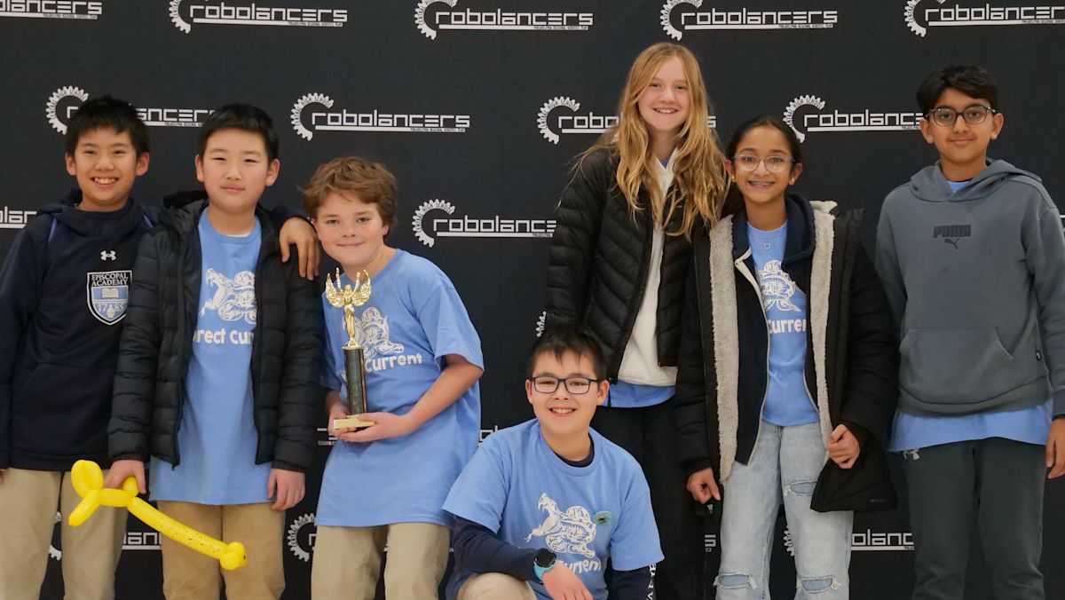 Middle School Robotics Team 39715 Wins Motivate Award | Post Details