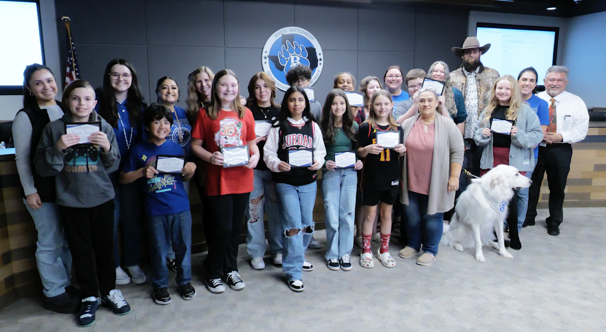 Tannahill students receive Distinguished Achievement Award | Default ...