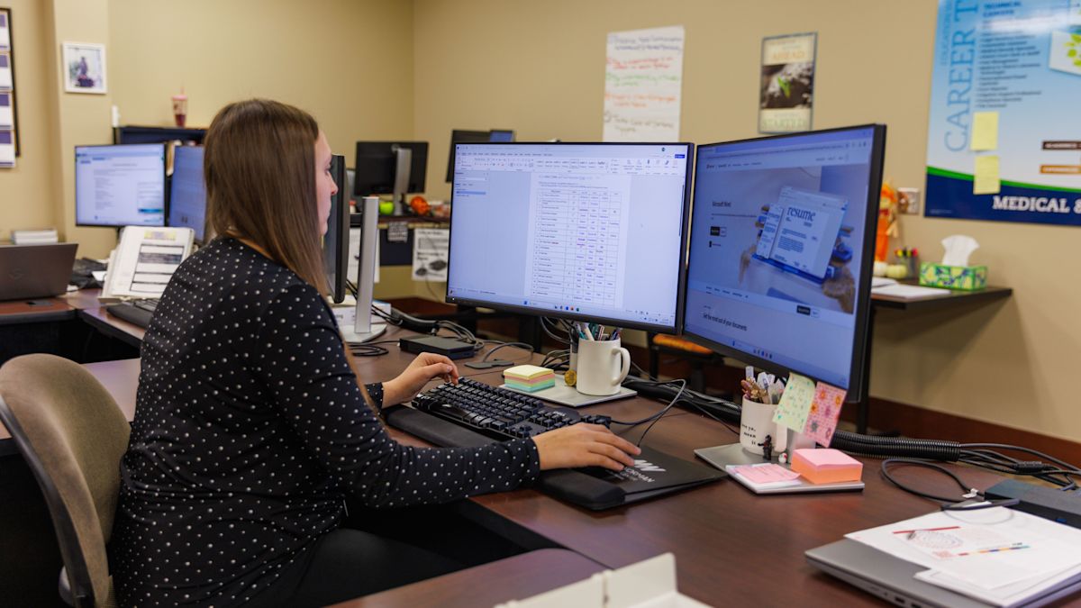 Legal Office Services | MNTC Career Program Information