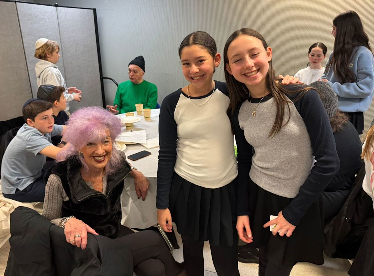 Middle Schoolers Take Chesed Trips to the KJ Lunch and Learn and to ...