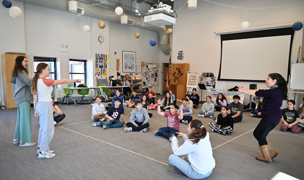 Student Choreographers Begin Teaching Musical Dances | Inside the ...