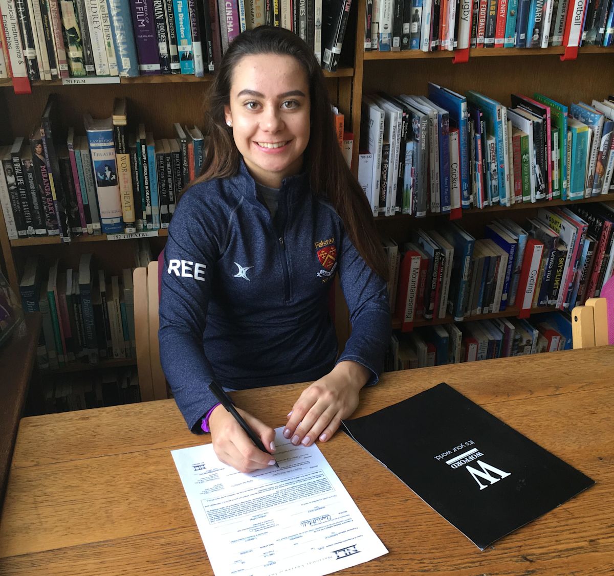 OF Rebecca Earl secures Ladies’ Golf European Tour Access | Posts Page