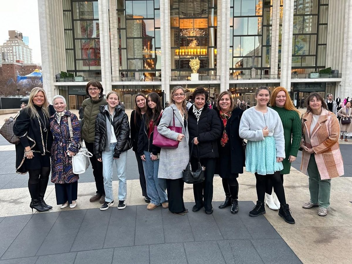 World Languages Department heads to the Opera | Posts Details/Default ...