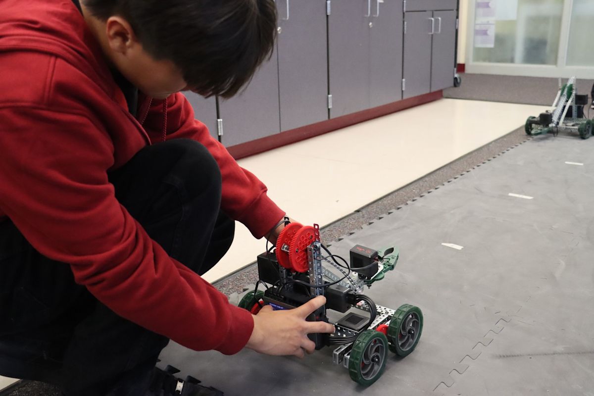 Building More Than Just Projects: A STEAM Classroom Spotlight | Default ...