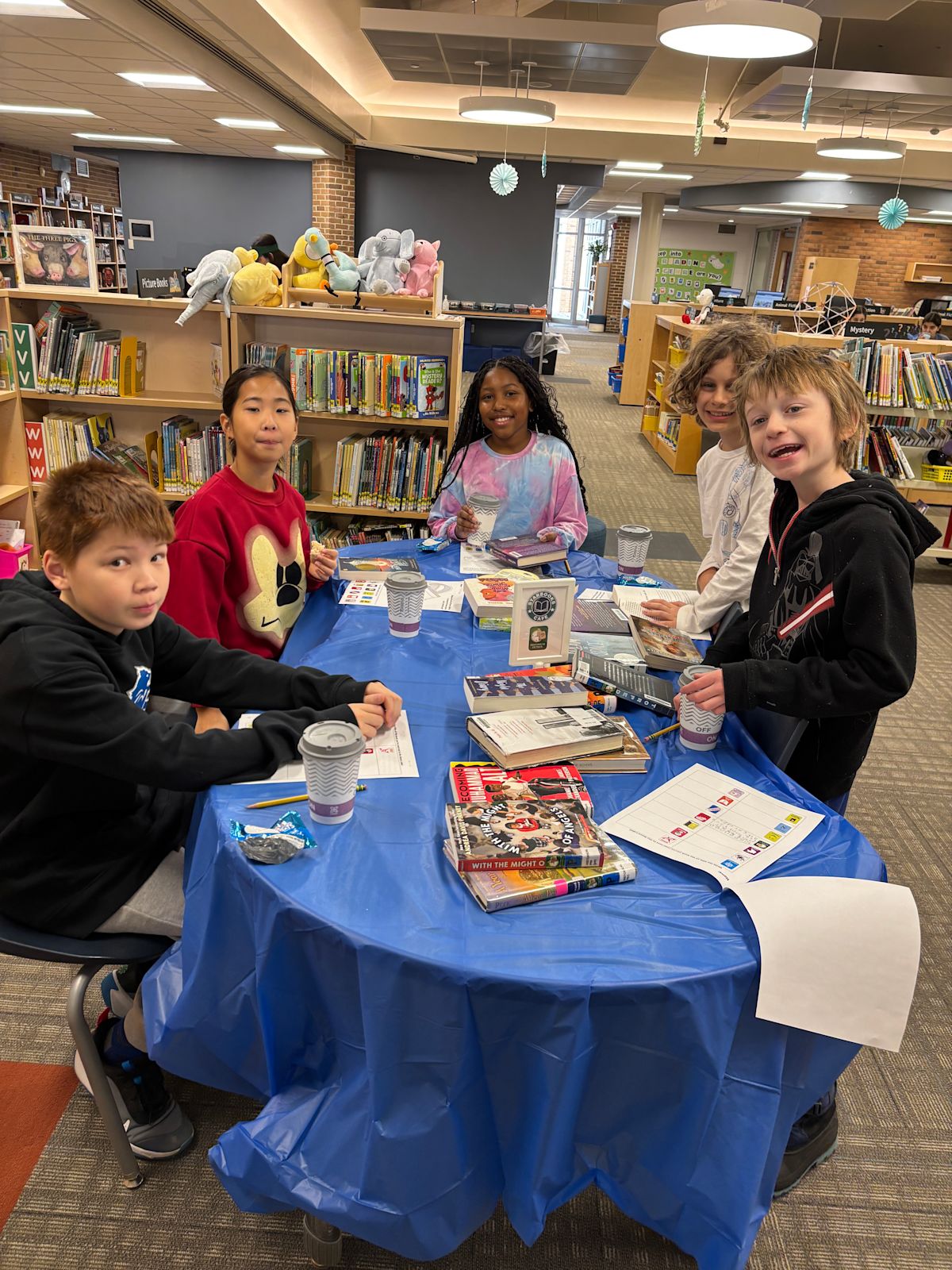 Lone Pine Starbooks Cafe | News Post Page