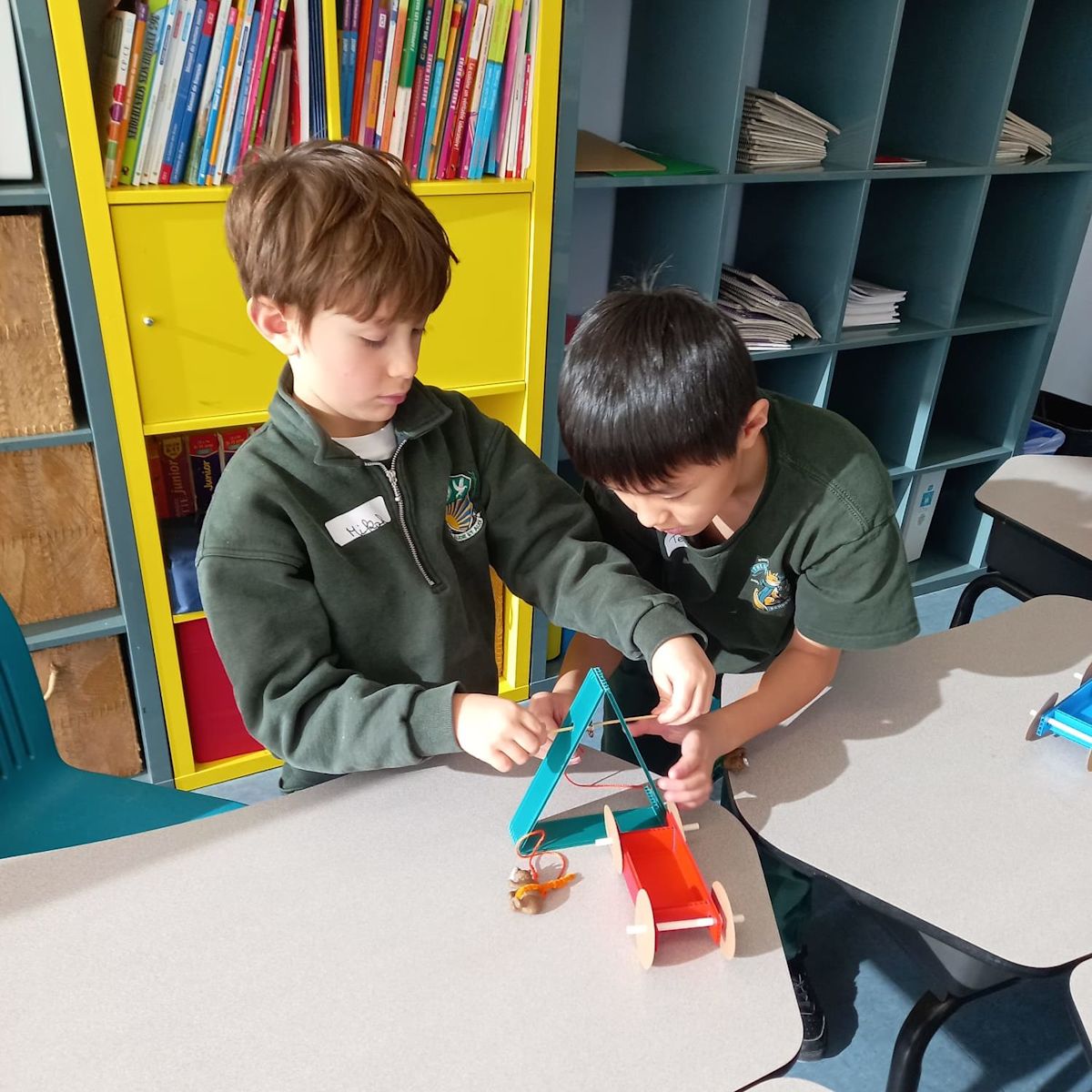 Grades 1-3 | The Giles School Toronto
