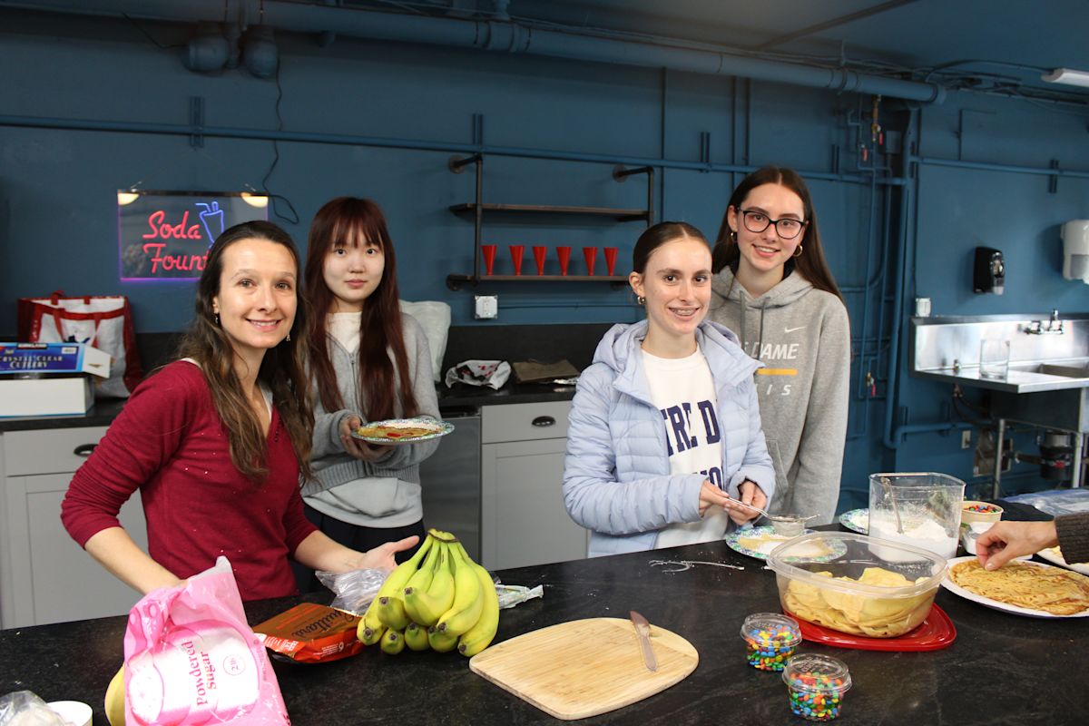 French Class Makes Crêpes to Celebrate La Chandeleur | Details Post Page