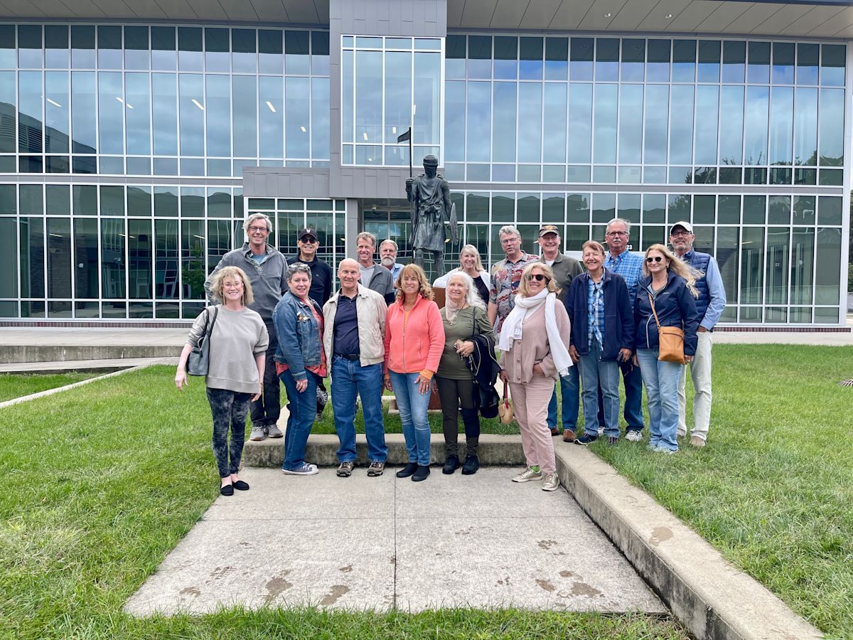 Alumni Give Back to BHS | News Posts page