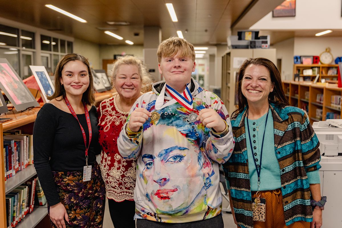 'It gets better and better:' Seven DVHS and DVOC art students advance ...