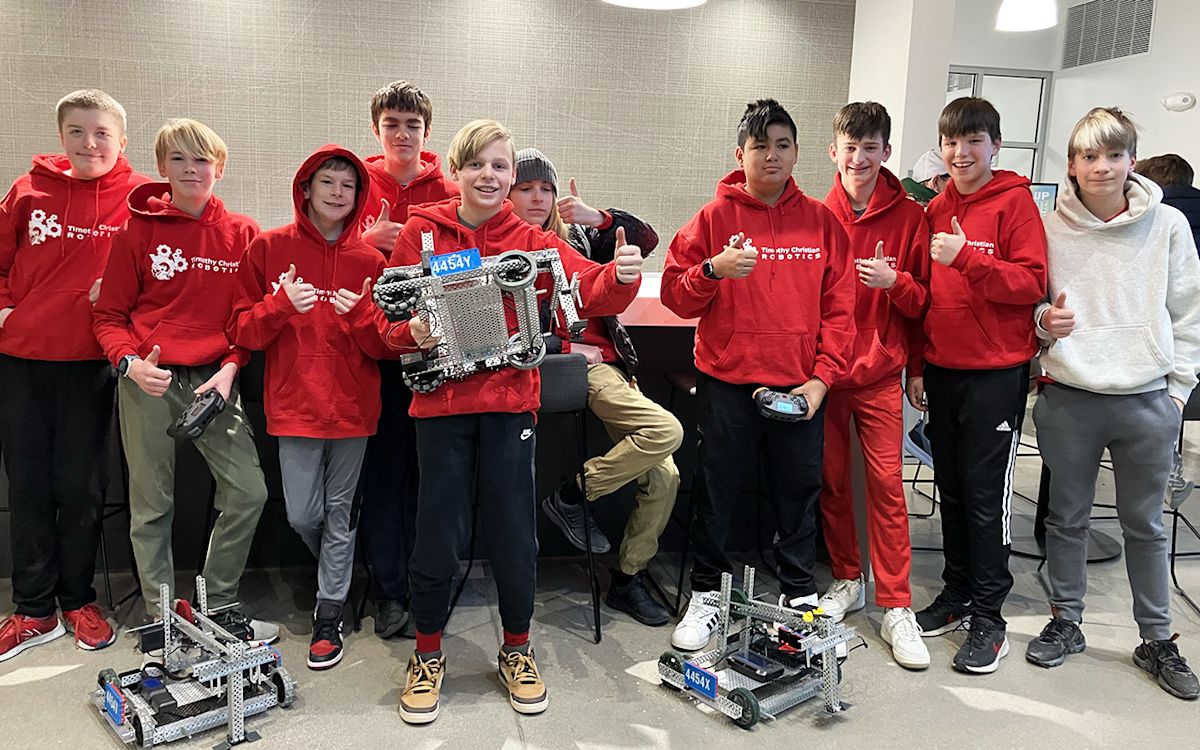 STATE BOUND: 5 VEX Robotics Teams Qualify for State Competition ...