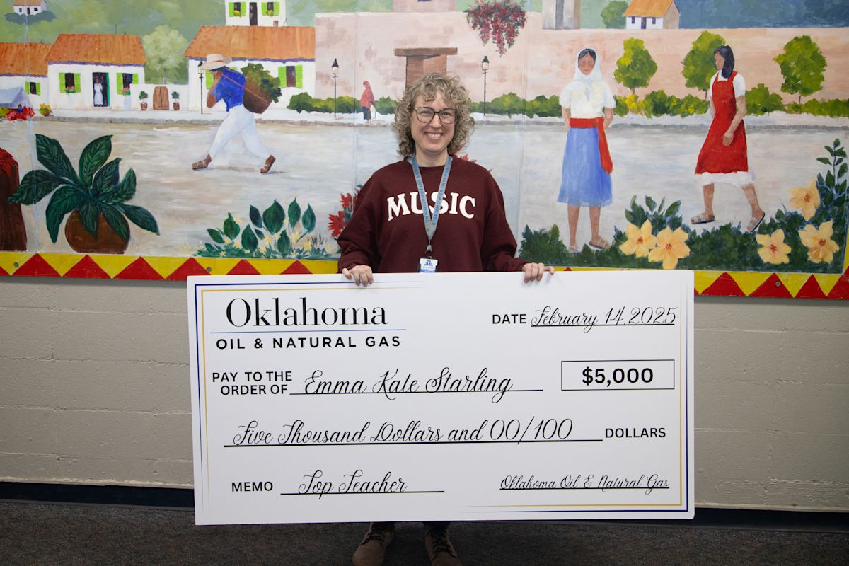 Eisenhower music teacher selected as an ONG Top 20 Teacher | News Item ...