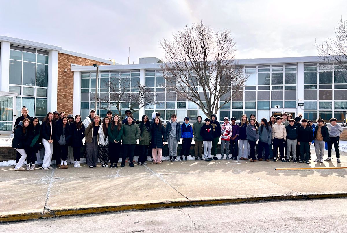 D62 Eighth Graders Take a Trip "Under the Sea" | District News Articles