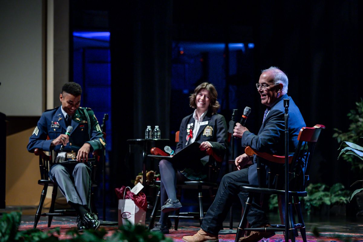 Brooks tells Culver students the key to happiness is connecting with ...