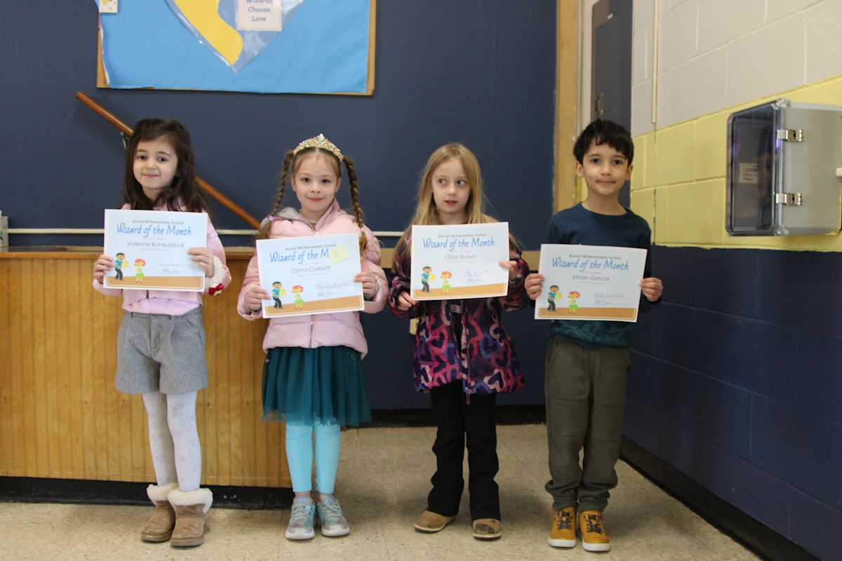 Students celebrate Wizards of the Month at Round Hill Elementary School ...
