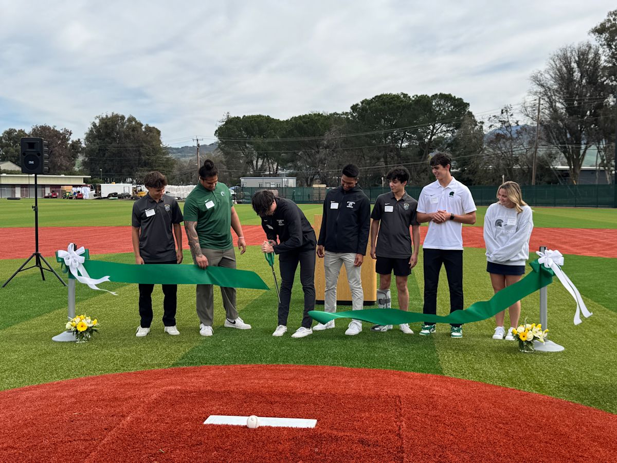 De La Salle Unveils New Baseball and Practice Field | Details