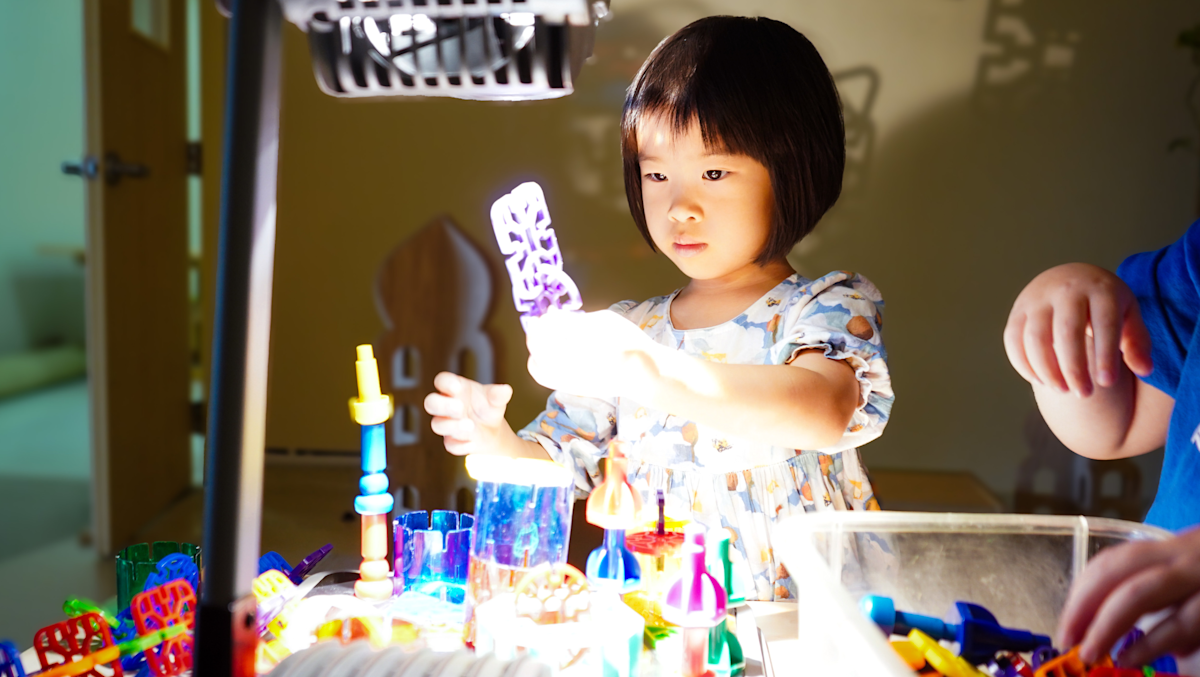 Help Fuel Creativity in The Tinker Room | Early Years Post Details