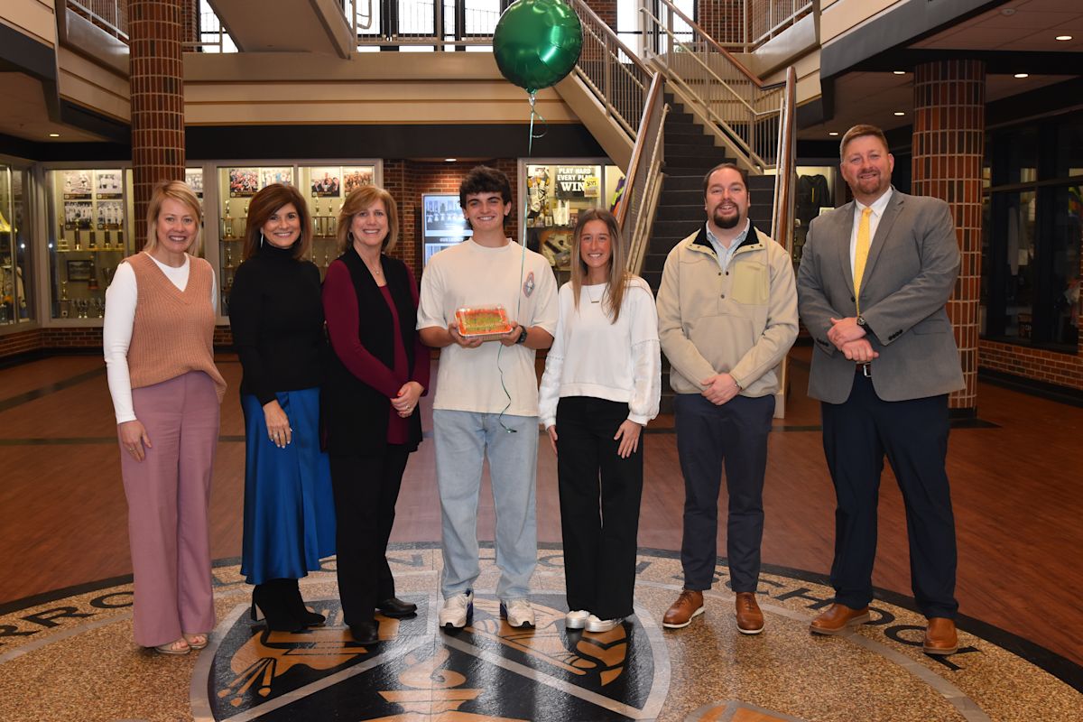 Carroll EMC empowers future leaders with trip to D.C. | Featured News