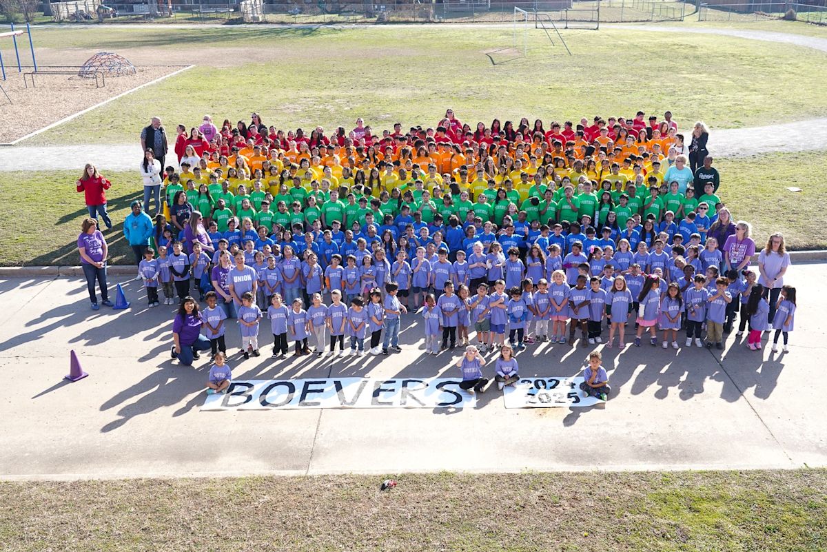 Boevers Kids Make A Reading Rainbow | Campus Life Details