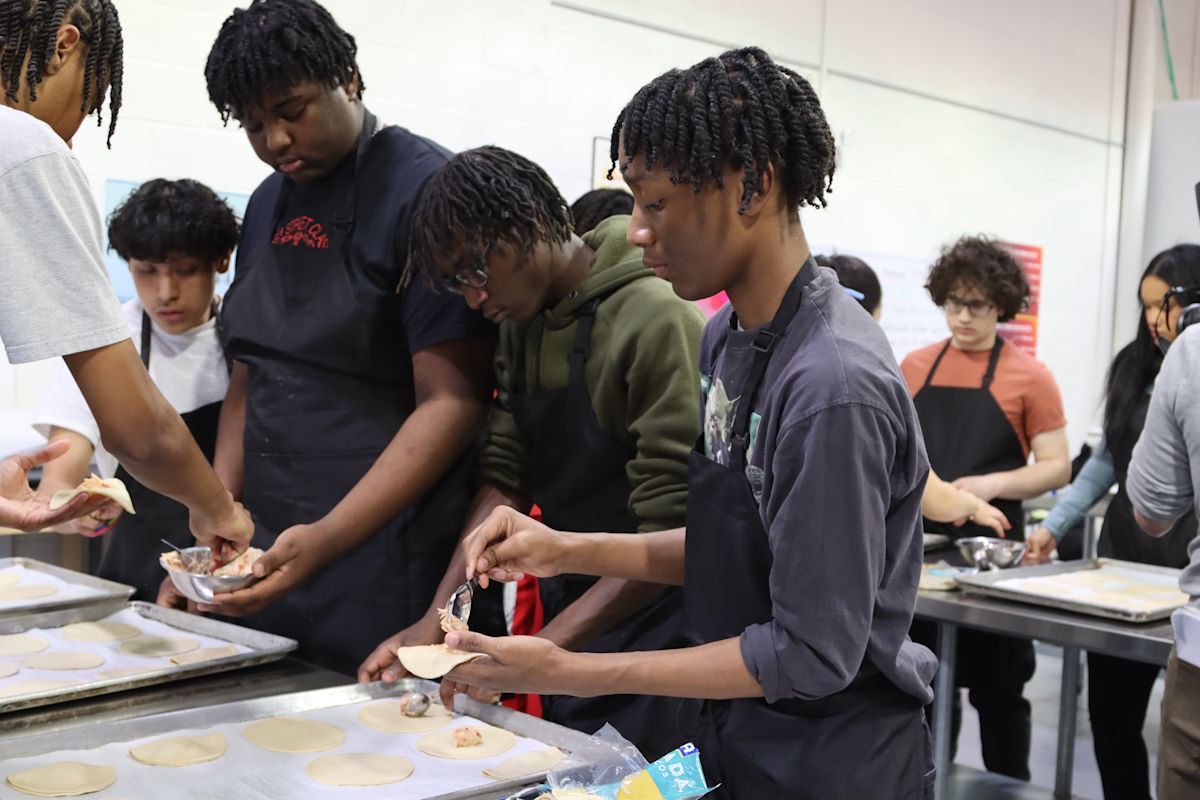 Grand opening for CTE hospitality suite held at Mount Vernon High School | News Details