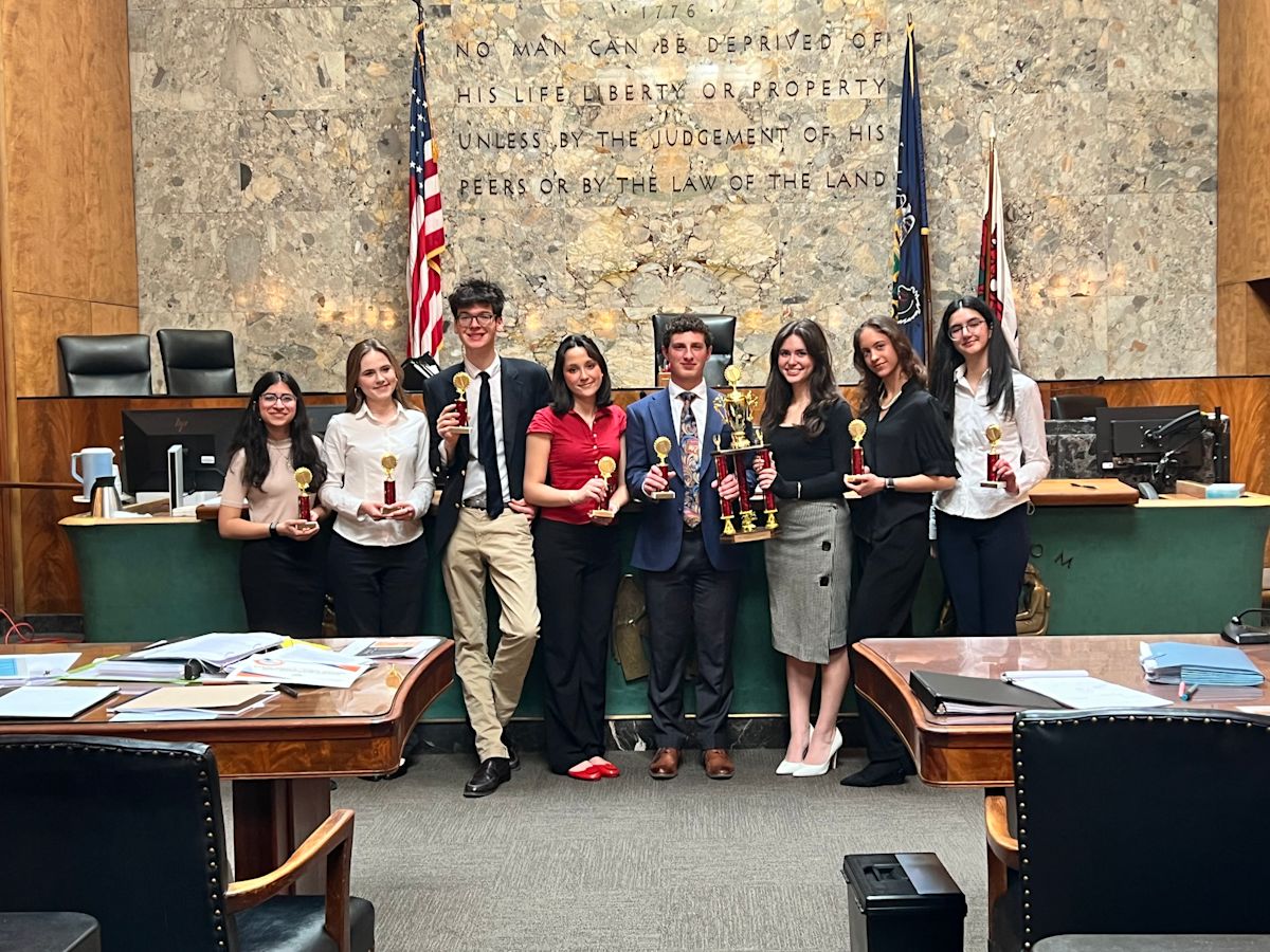 LM Mock Trial Team finishes 2nd in the State | Article