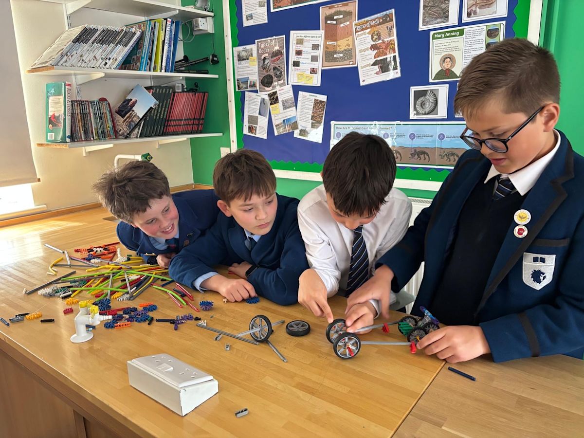 British Science Week with Airthrie School | Default Post