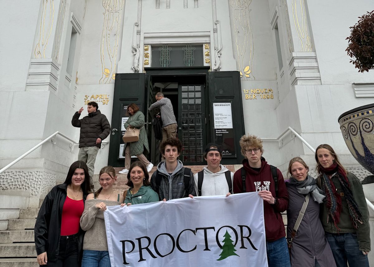 European Art Classroom: On the Road Again! | buzz-details