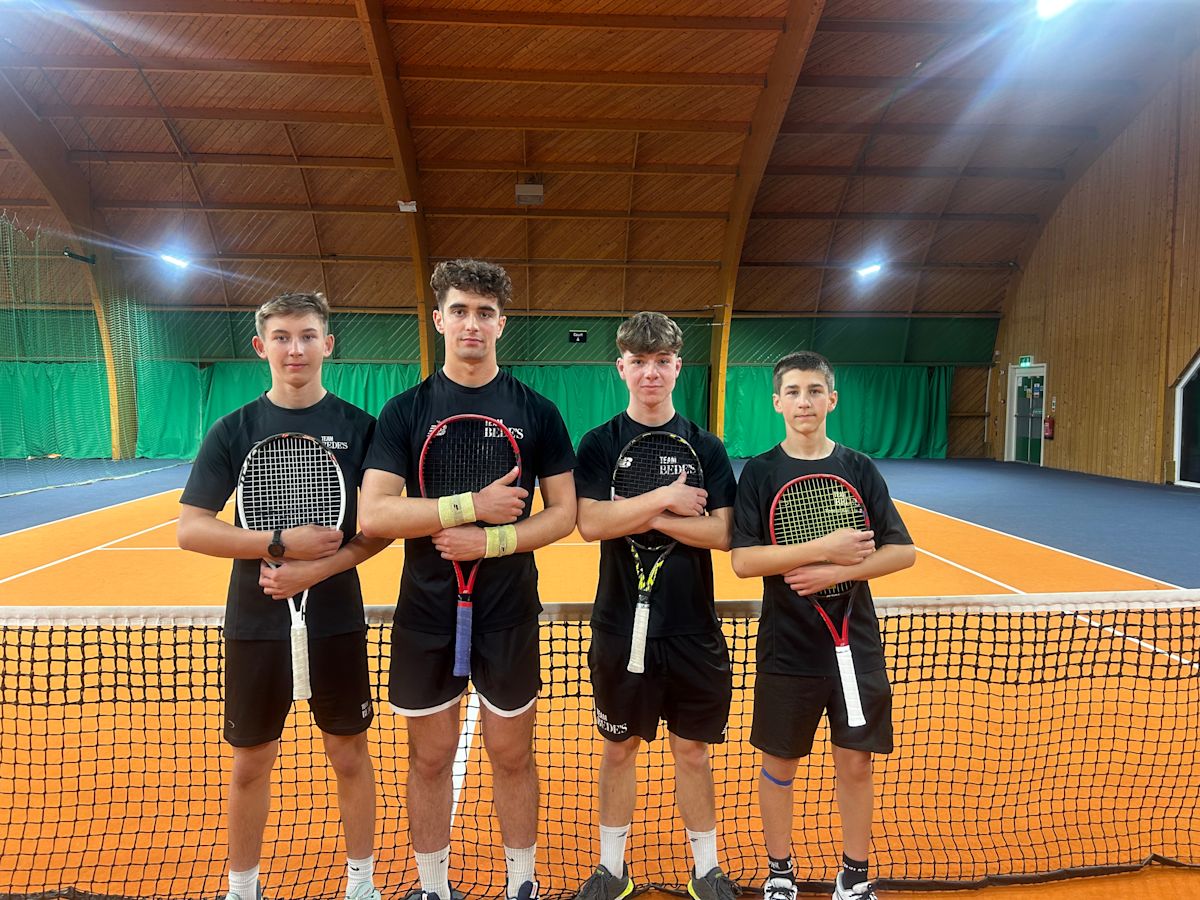 Bede's Celebrates Tennis Success | Bede's News story
