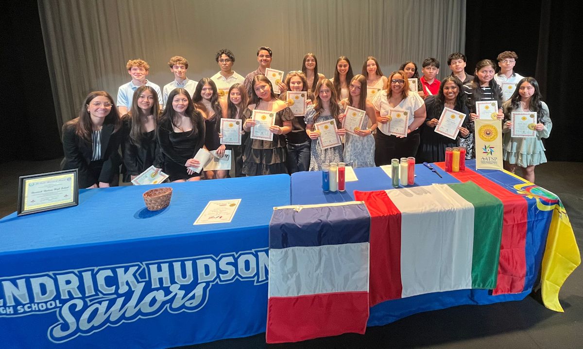 World Language Honor Societies Induct 41 New Members | Post Details