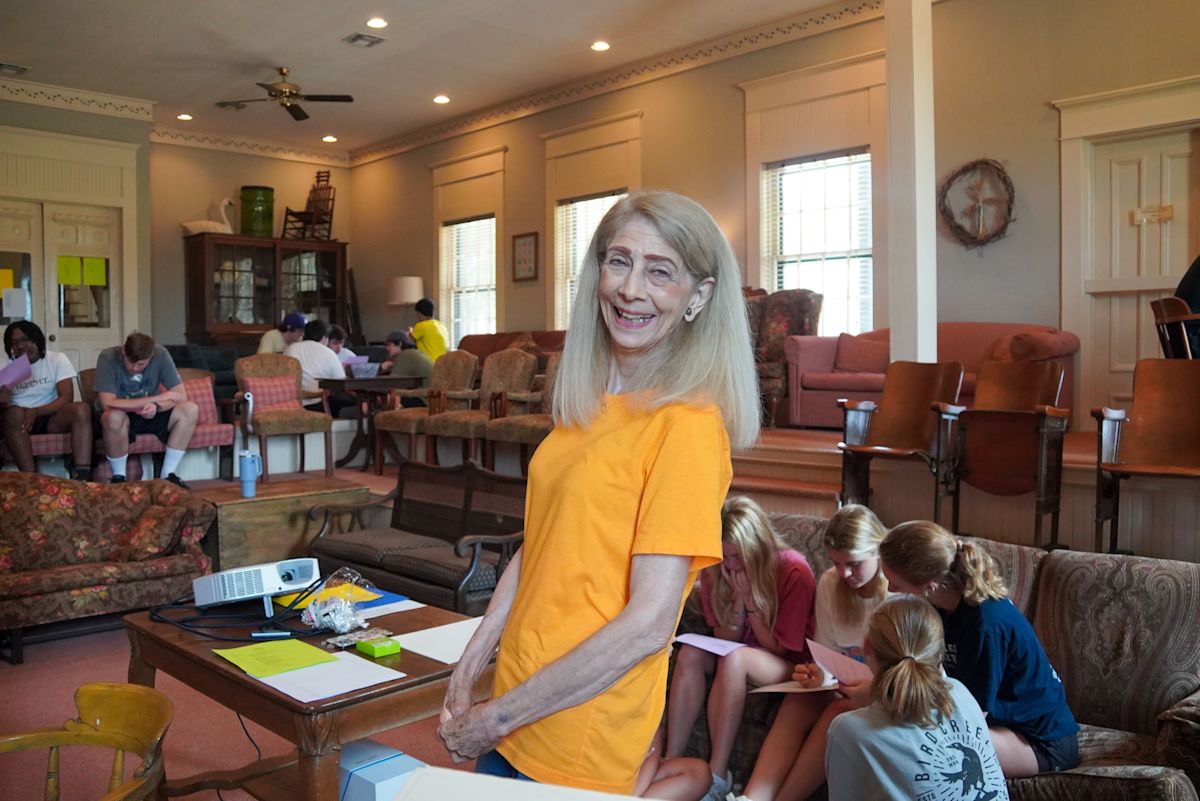 Donna Sims: A Legacy of Faithfulness and Excellence | News Details