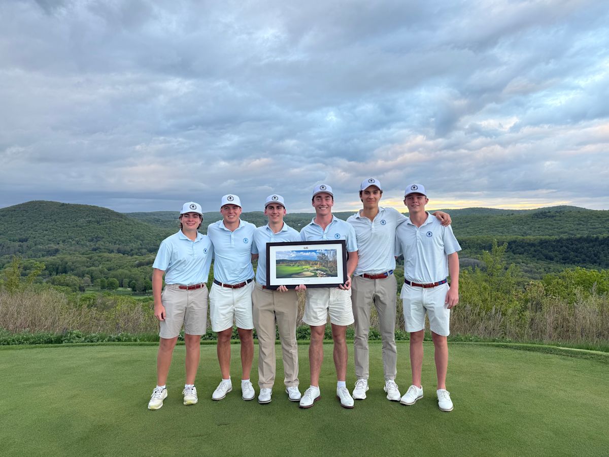 Golf Team Captures Western New England Invitational | Details