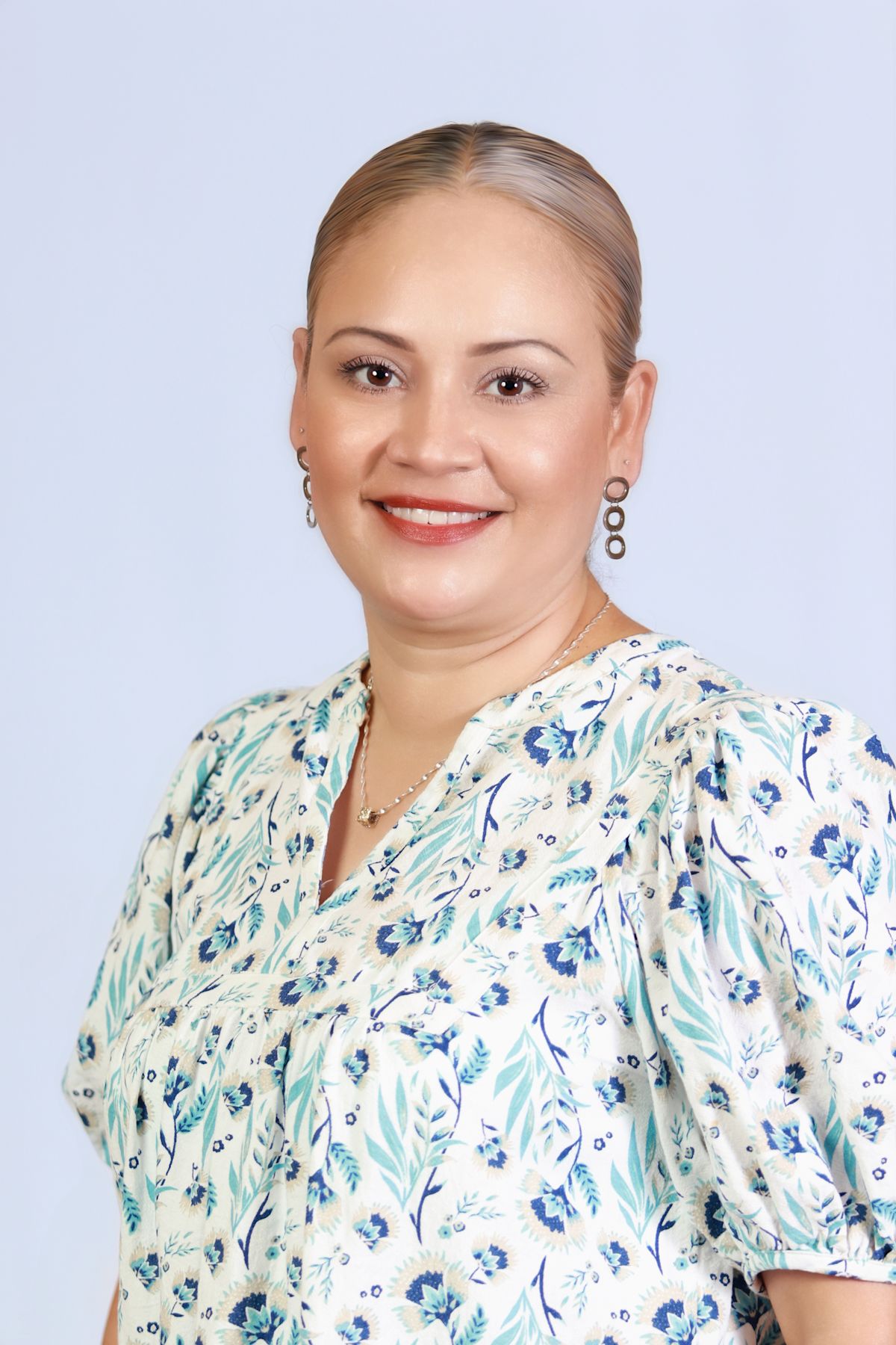 2025 Saluting Educator (Classified): Nohemi Martinez | News Details