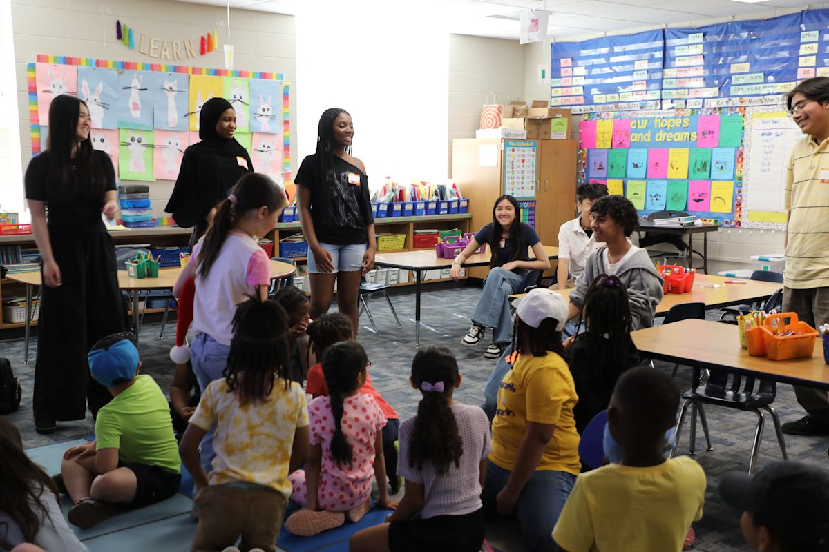 Park Center Senior High students get to know elementary age students ...