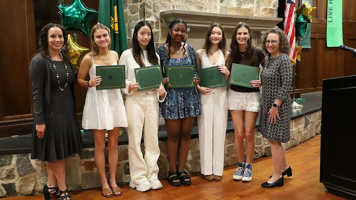 Students Recognized at 2025 Upper School Awards Ceremony | News Story