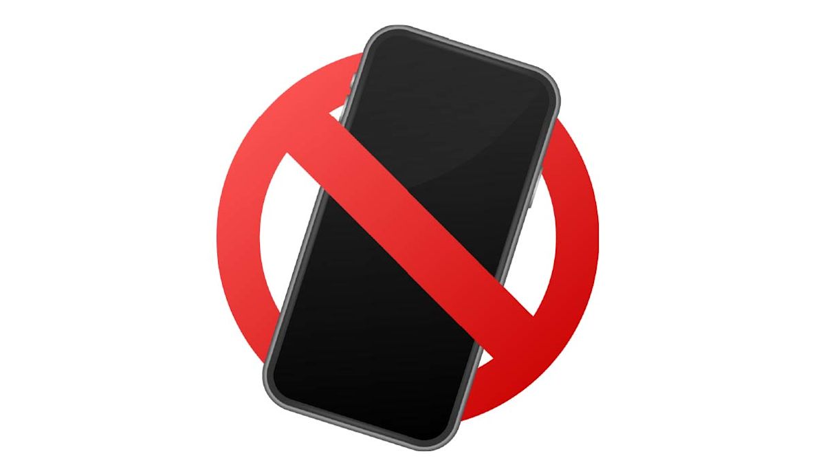 To Ban or not to Ban...Mobile Phones in Schools? | details 2024