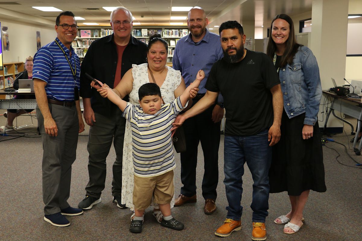 EEC Student Receives Infinitec Outstanding AAC User Award | District ...