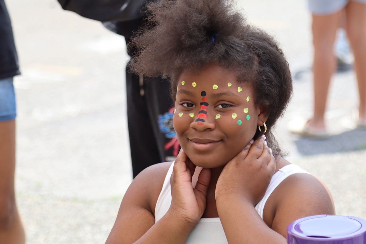 Hamilton School students get history lesson during Juneteenth Carnival ...