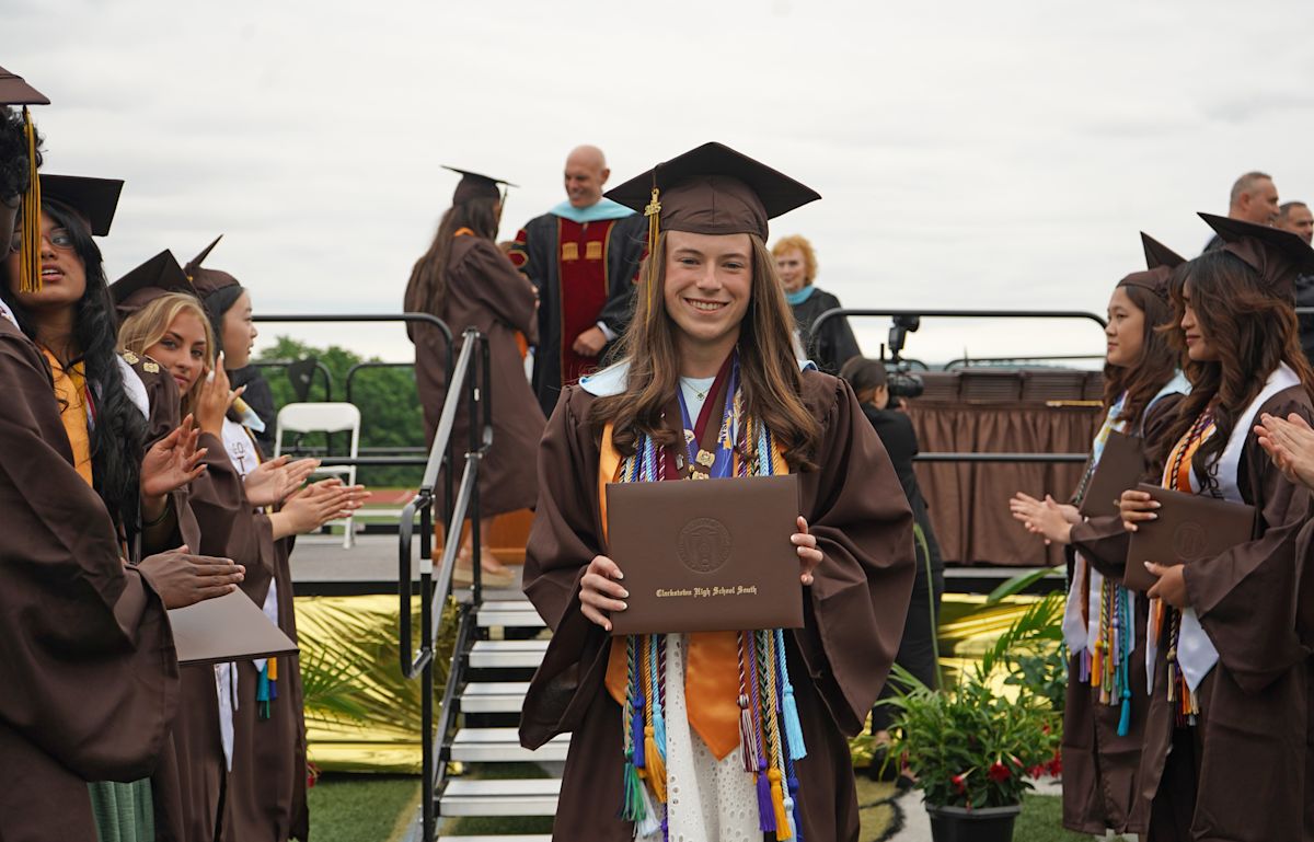 South Commencement Ceremony 2025 | District News Details