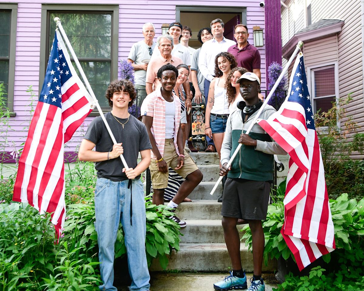 CHS alumni help unfurl American Flag Project on Elmwood Avenue | Post