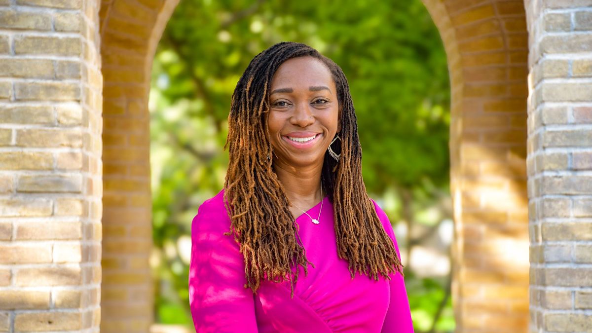 Tracy Baker Sims- Assistant Head of Lower School | Content Post - Saint ...