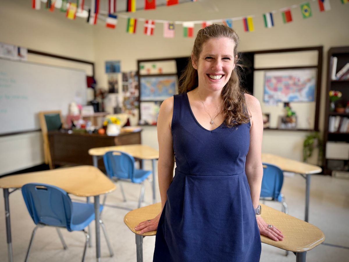 Faculty Feature | Dr. Elissa Dragoni | Inside Academy Single Story