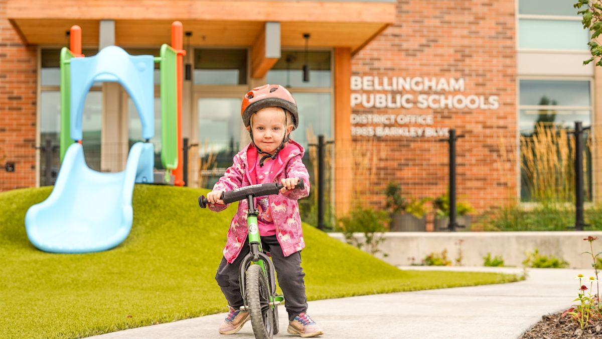 New Early Learning Center at District Office welcomes students for ...