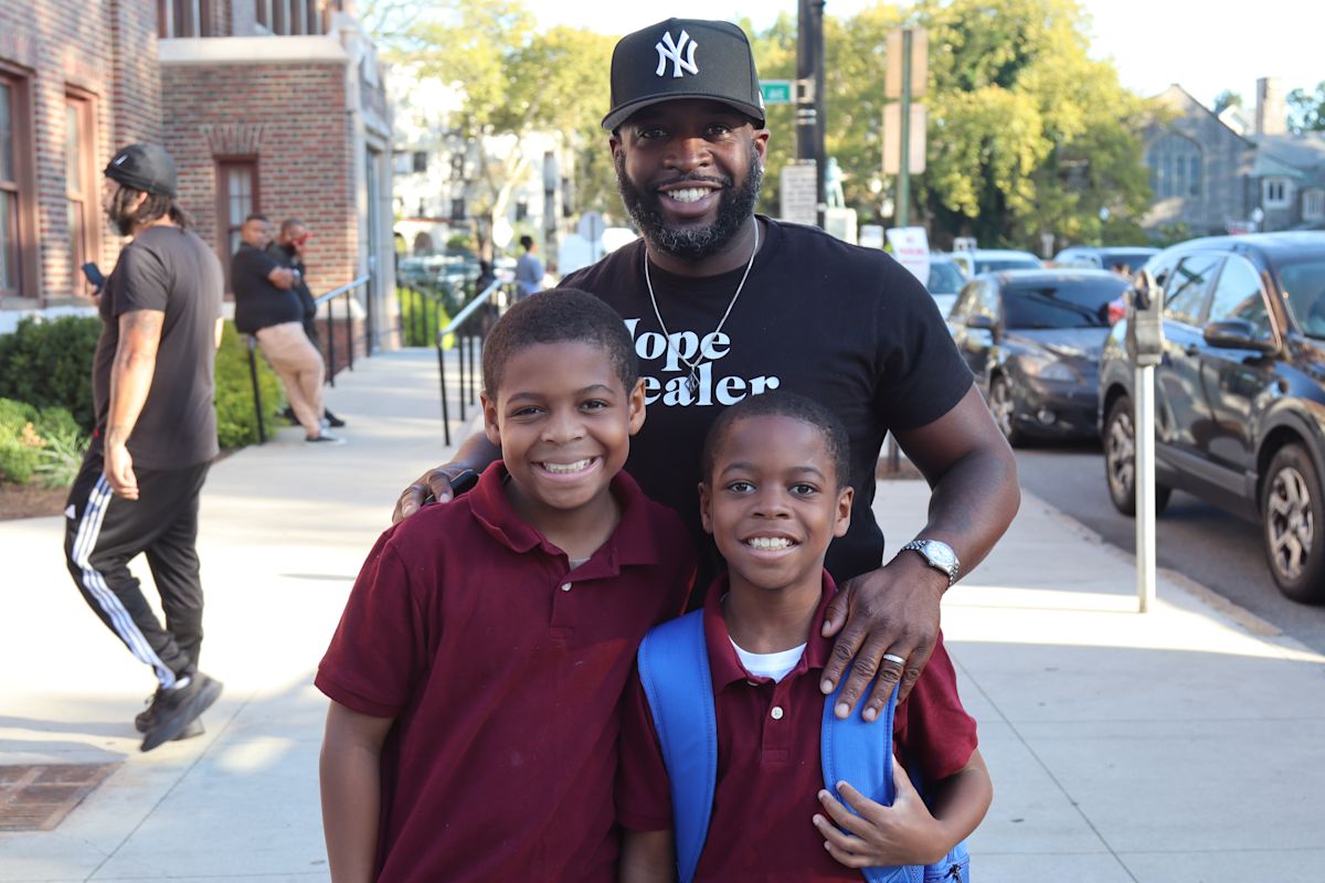 MVCSD celebrates Dad, Take Your Child to School Day | News Details